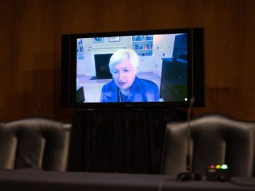 Angry Sandy - Woman Gets “Revenge” After Losing Nearly 50% of Her 401(k)